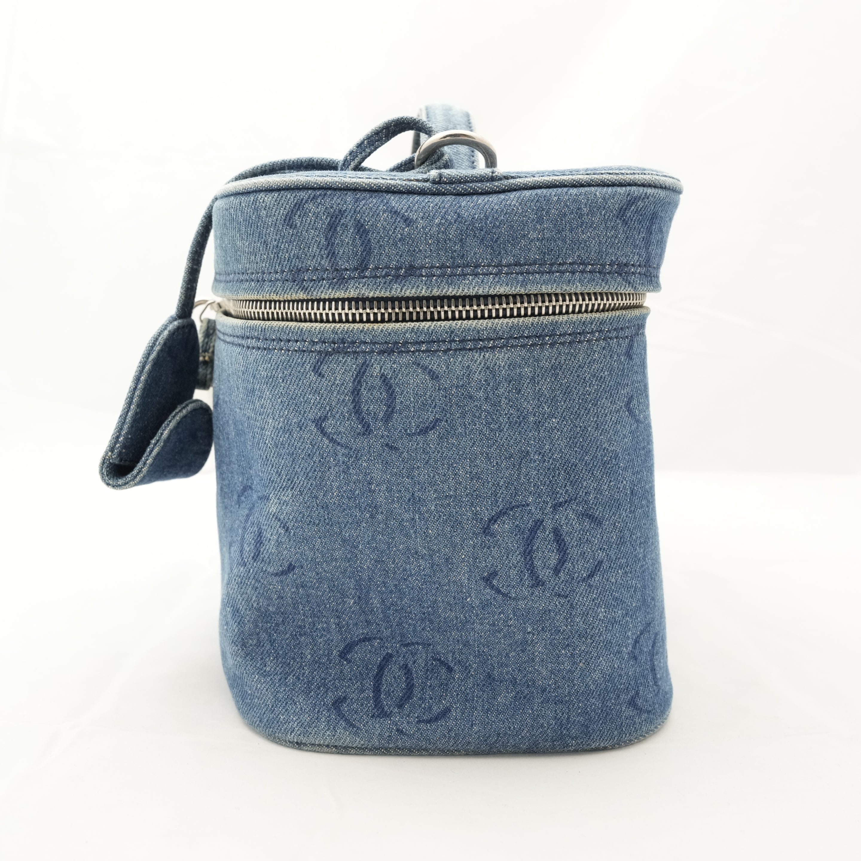 CHANEL Denim Vanity Bag Handbag – Aime Vintage