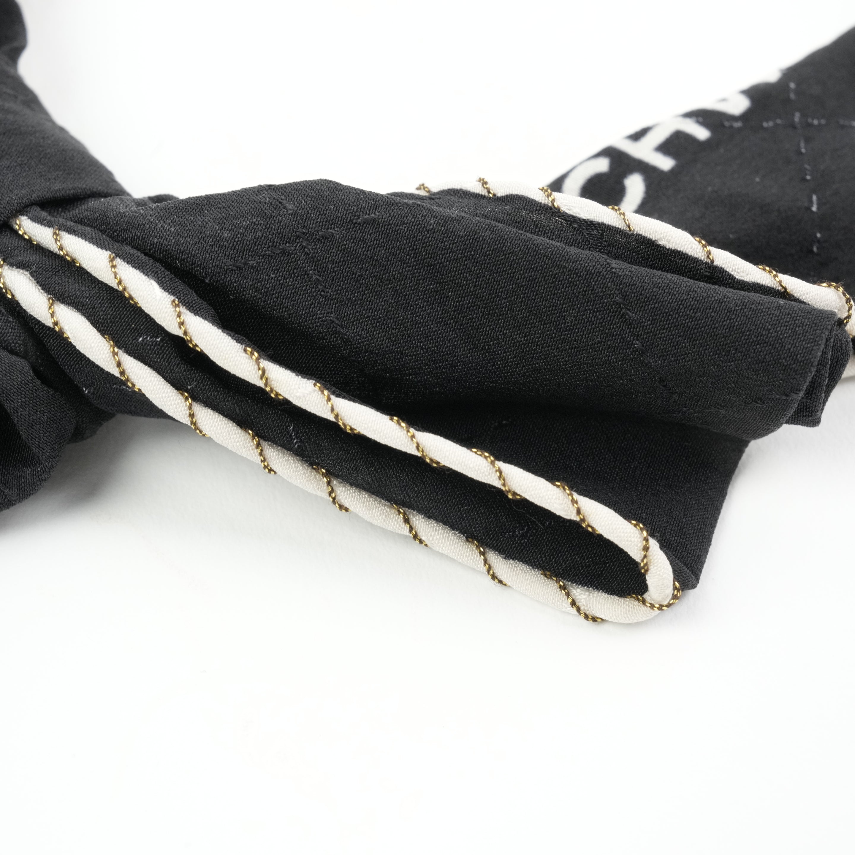 CHANEL Silk Ribbon Scrunchie – Aime Vintage